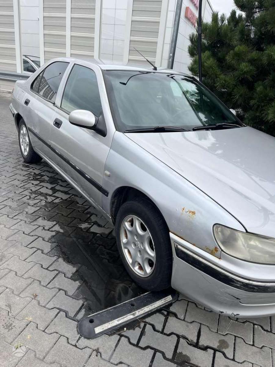 Pelēks Peugeot 406 2000 Klaipėda, ar dzinēja tilpumu 2.00 L un nobraukumu 455 tūkst. km par 500 €, foto 5 vietnē AUTOMOTO.COM.LV