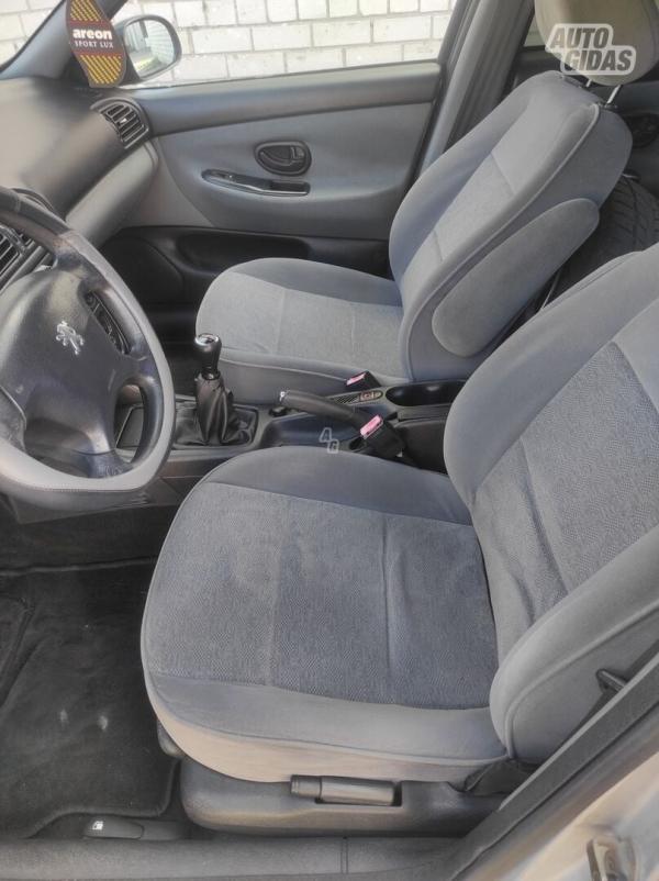 Pelēks Peugeot 406 2000 Kretinga, ar dzinēja tilpumu 2.00 L un nobraukumu 435 tūkst. km par 630 €, foto 9 vietnē AUTOMOTO.COM.LV