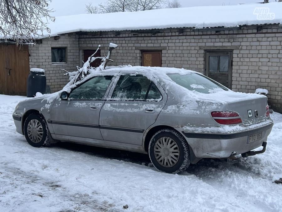 Grey Peugeot 406 2002 in Taurage, with an engine capacity of 2.00 L and mileage of 280 thousand km for 350 €, photo 5 on AUTOMOTO.COM.LV