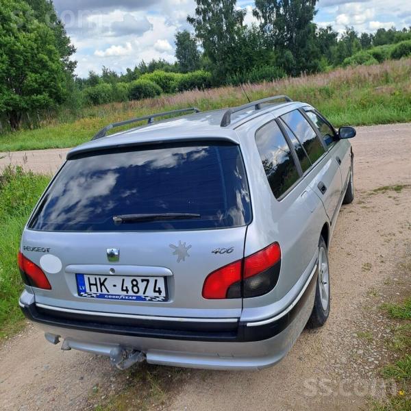 Pelēks Peugeot 406 1999 Daugavpils, ar dzinēja tilpumu 2.00 L un nobraukumu 257 tūkst. km par 1200 €, foto 8 vietnē AUTOMOTO.COM.LV