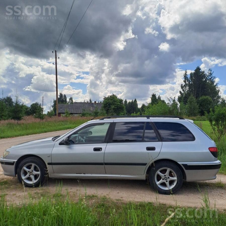 Pelēks Peugeot 406 1999 Daugavpils, ar dzinēja tilpumu 2.00 L un nobraukumu 257 tūkst. km par 1200 €, foto 12 vietnē AUTOMOTO.COM.LV