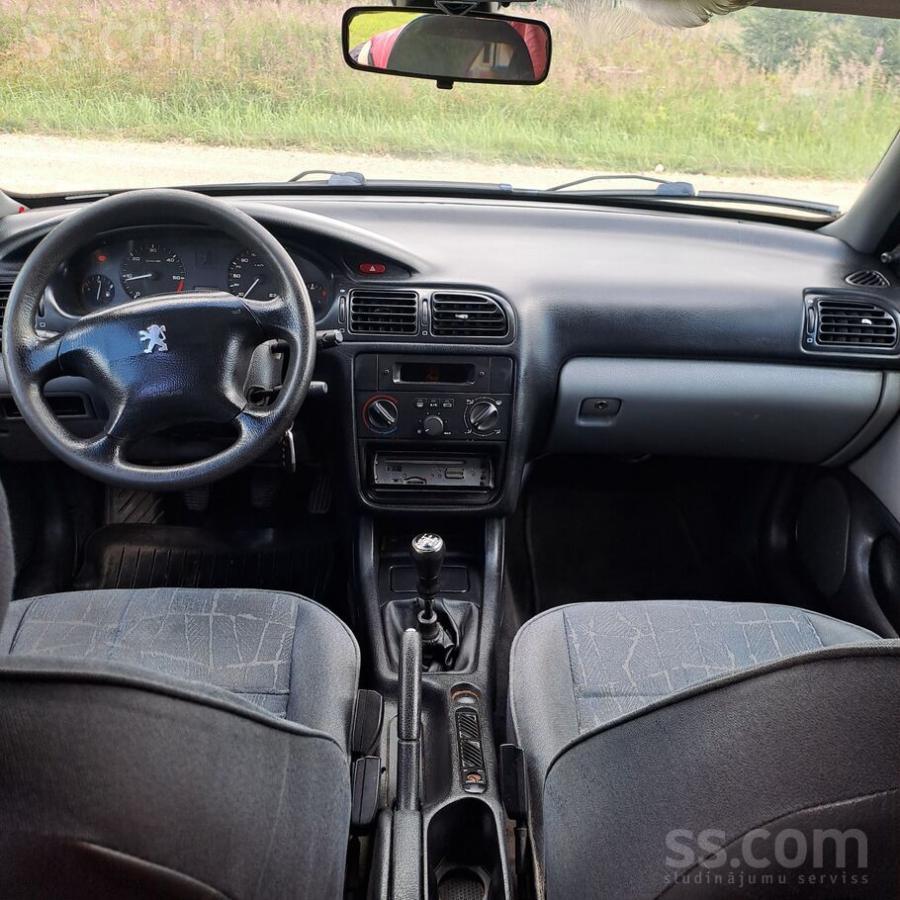 Pelēks Peugeot 406 1999 Daugavpils, ar dzinēja tilpumu 2.00 L un nobraukumu 257 tūkst. km par 1200 €, foto 15 vietnē AUTOMOTO.COM.LV