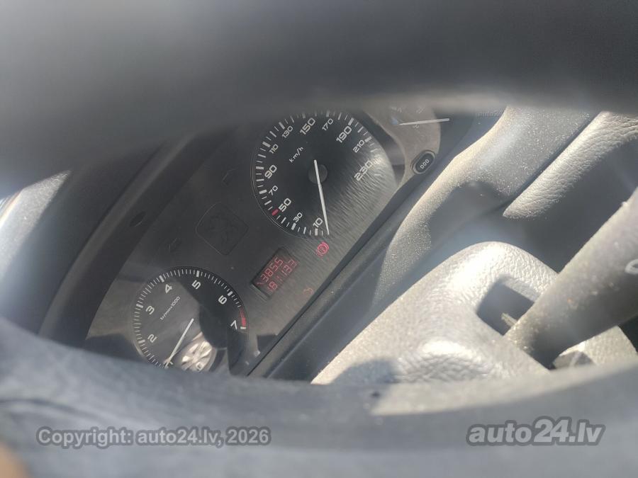 Пежо 406 2001 в Пярну, объемом двигателя 1.70 л и пробегом 181 тыс. км за 500 €, фото 10 на AUTOMOTO.COM.LV