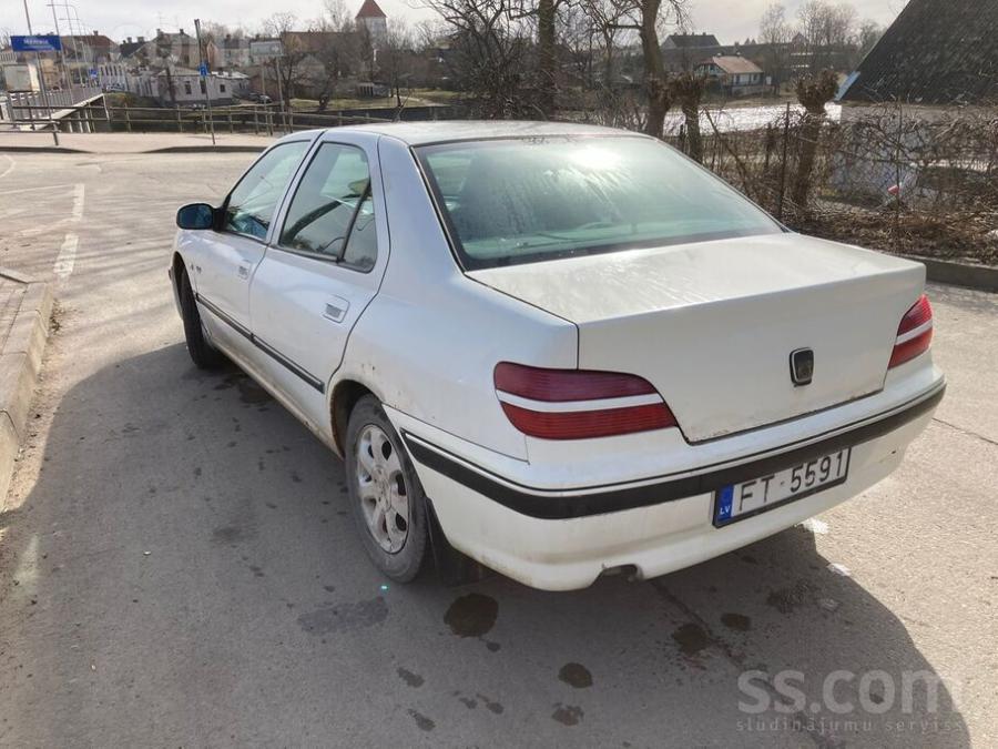 Balts Peugeot 406 2003 Bauska, ar dzinēja tilpumu 2.00 L un nobraukumu 359 tūkst. km par 800 €, foto 5 vietnē AUTOMOTO.COM.LV