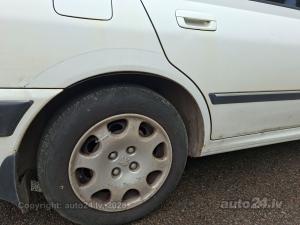 Белый Пежо 406 2003 в Таллин, объемом двигателя 1.70 л и пробегом 288 тыс. км за 500 €, фото 15 на AUTOMOTO.COM.LV