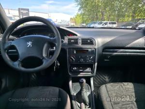 Белый Пежо 406 2003 в Таллин, объемом двигателя 1.70 л и пробегом 288 тыс. км за 599 €, фото 6 на AUTOMOTO.COM.LV