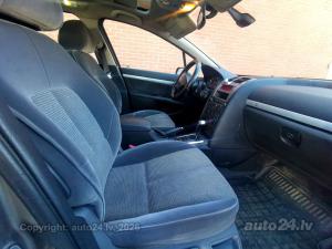 Smilšu krāsa Peugeot 407 2006 Tartu, ar dzinēja tilpumu 2.00 L un nobraukumu 360 tūkst. km par 890 €, foto 6 vietnē AUTOMOTO.COM.LV