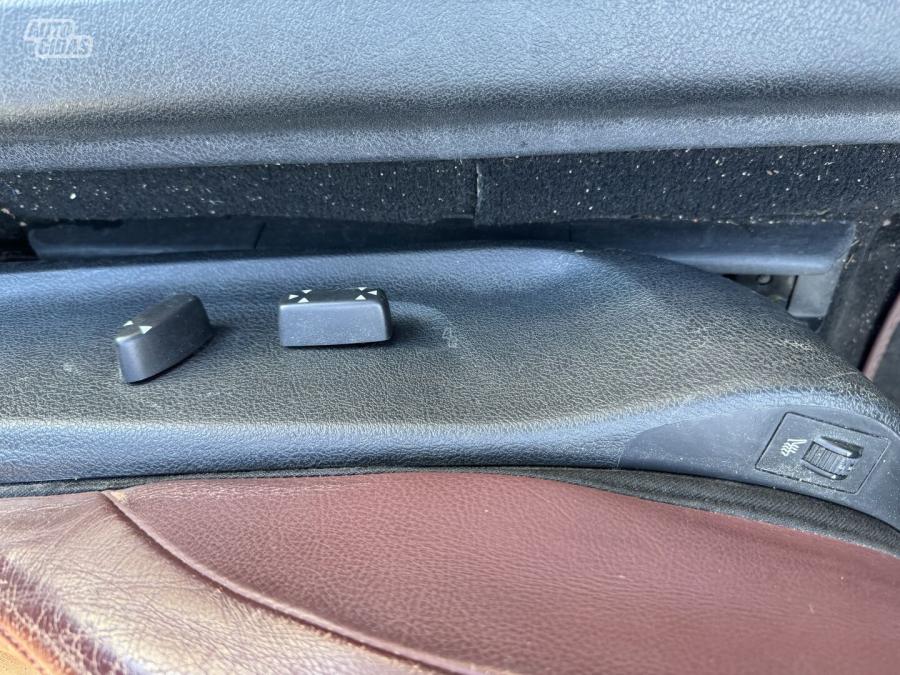 Melns Peugeot 407 2006 Klaipėda, ar dzinēja tilpumu 2.70 L un nobraukumu 172 tūkst. km par 2640 €, foto 16 vietnē AUTOMOTO.COM.LV
