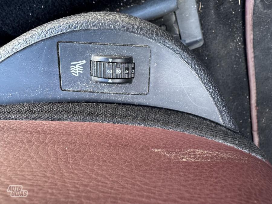 Melns Peugeot 407 2006 Klaipėda, ar dzinēja tilpumu 2.70 L un nobraukumu 172 tūkst. km par 2640 €, foto 17 vietnē AUTOMOTO.COM.LV