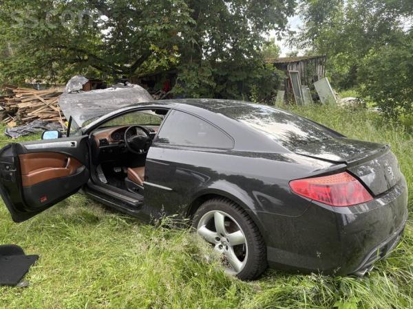 Черный Пежо 407 2006 в Елгава, объемом двигателя 2.70 л и пробегом 284 тыс. км за 850 €, фото 1 на AUTOMOTO.COM.LV