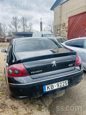 Черный Пежо 407 2005 в Резекне, объемом двигателя 1.90 л и пробегом 290 тыс. км за 1000 €, фото 4 на AUTOMOTO.COM.LV