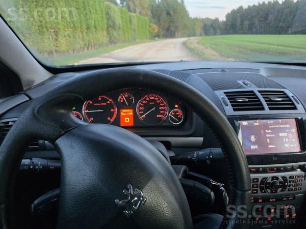 Black Peugeot 407 2005 in Ogre, with an engine capacity of 2.00 L and mileage of 528 thousand km for 550 €, photo 6 on AUTOMOTO.COM.LV