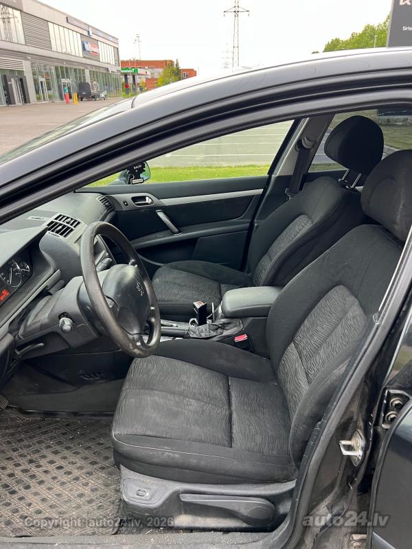 Black Peugeot 407 2006 in Narva, with an engine capacity of 1.70 L and mileage of 180 thousand km for 499 €, photo 10 on AUTOMOTO.COM.LV