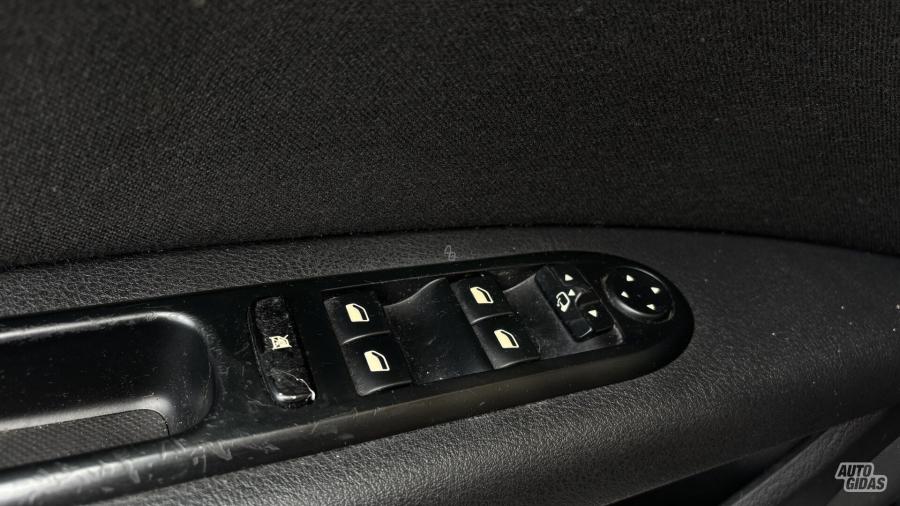 Melns Peugeot 407 2006 Šilutė, ar dzinēja tilpumu 2.00 L un nobraukumu 335 tūkst. km par 1150 €, foto 19 vietnē AUTOMOTO.COM.LV