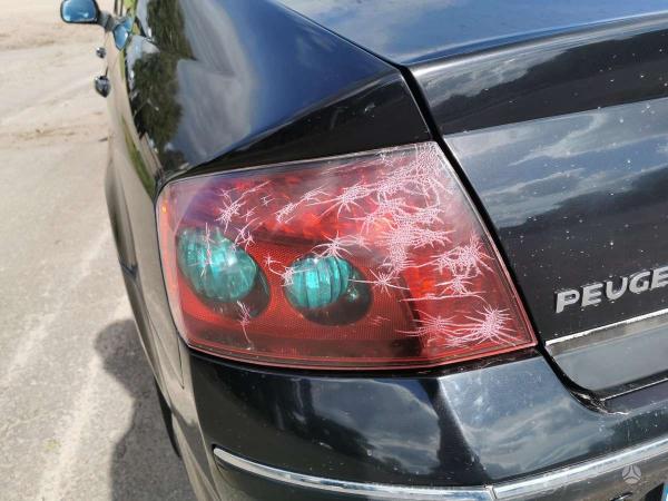 Black Peugeot 407 2006 in Kaisiadorys, with an engine capacity of 2.00 L and mileage of 385 thousand km for 1350 €, photo 1 on AUTOMOTO.COM.LV