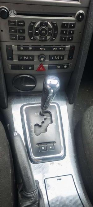 Black Peugeot 407 2007 in Kaunas, with an engine capacity of 2.23 L and mileage of 290 thousand km for 700 €, photo 7 on AUTOMOTO.COM.LV