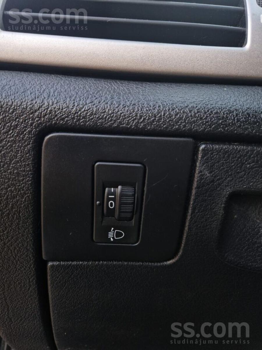 Melns Peugeot 407 2008 Rīga, ar dzinēja tilpumu 2.00 L un nobraukumu 347 tūkst. km par 1750 €, foto 18 vietnē AUTOMOTO.COM.LV