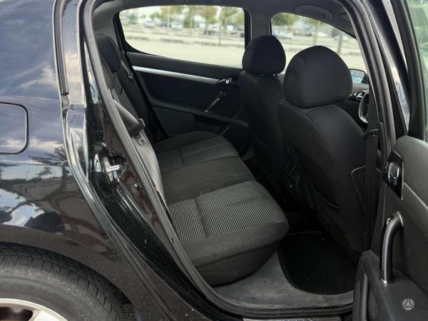 Black Peugeot 407 2009 in Klaipeda, with an engine capacity of 2.00 L and mileage of 305 thousand km for 1200 €, photo 9 on AUTOMOTO.COM.LV