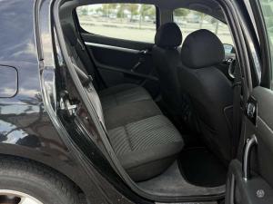 Black Peugeot 407 2009 in Klaipeda, with an engine capacity of 2.00 L and mileage of 305 thousand km for 1200 €, photo 9 on AUTOMOTO.COM.LV
