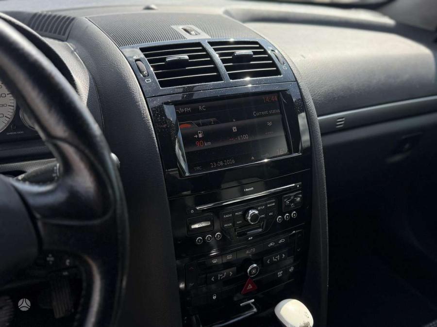 Black Peugeot 407 2009 in Klaipeda, with an engine capacity of 2.00 L and mileage of 305 thousand km for 1200 €, photo 17 on AUTOMOTO.COM.LV