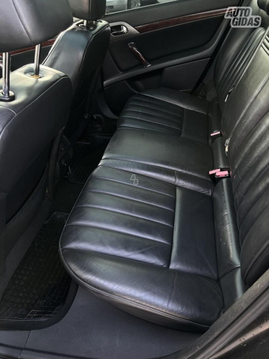 Black Peugeot 407 2005 in Joniskis, with an engine capacity of 2.00 L and mileage of 350 thousand km for 780 €, photo 11 on AUTOMOTO.COM.LV