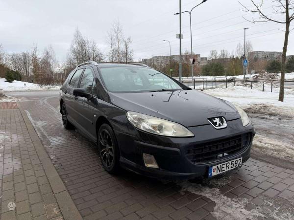Black Peugeot 407 2006 in Vilnius, with an engine capacity of 1.60 L and mileage of 333 thousand km for 490 €, photo 3 on AUTOMOTO.COM.LV