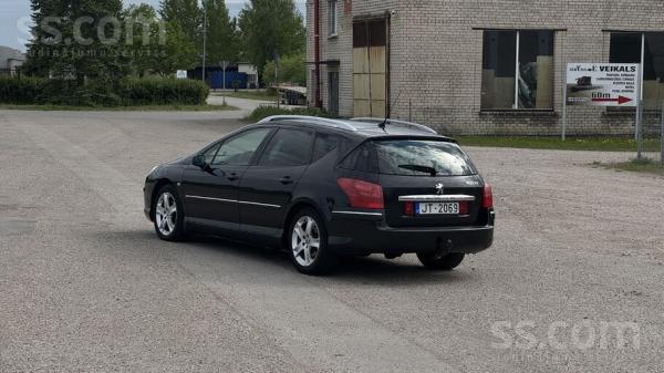 Черный Пежо 407 2006 в Лиепая, объемом двигателя 2.00 л и пробегом 300 тыс. км за 1550 €, фото 3 на AUTOMOTO.COM.LV