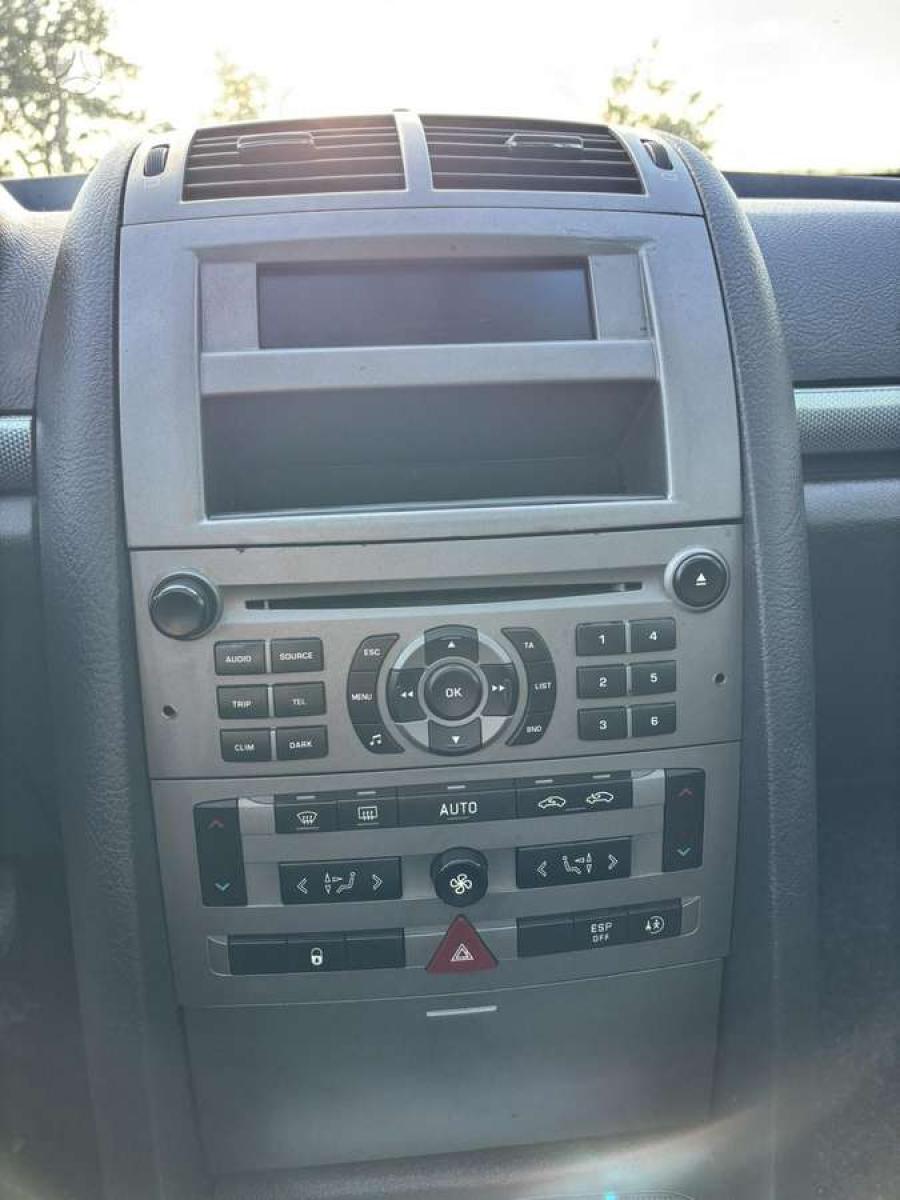 Black Peugeot 407 2006 in Vilkaviskis, with an engine capacity of 2.00 L and mileage of 333 thousand km for 1300 €, photo 22 on AUTOMOTO.COM.LV