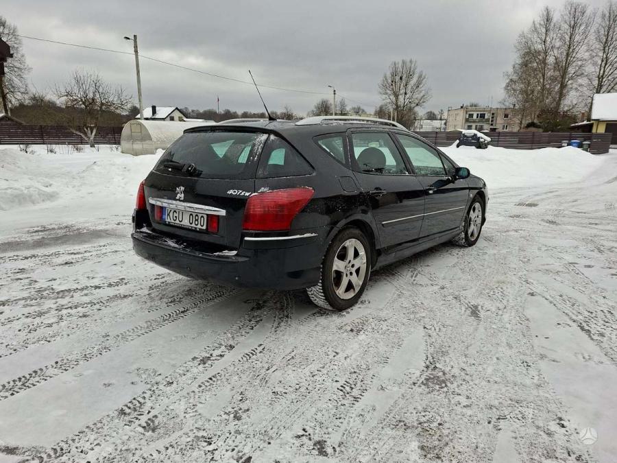 Black Peugeot 407 2007 in Varena, with an engine capacity of 2.18 L and mileage of 240 thousand km for 1500 €, photo 1 on AUTOMOTO.COM.LV