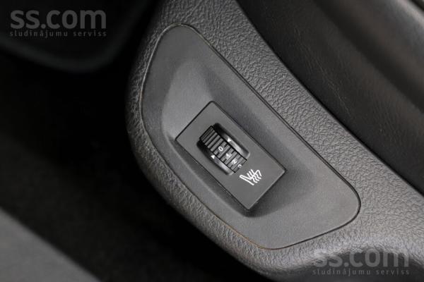 Melns Peugeot 407 2007 Tukums, ar dzinēja tilpumu 2.70 L un nobraukumu 367 tūkst. km par 2400 €, foto 8 vietnē AUTOMOTO.COM.LV
