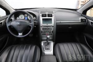 Melns Peugeot 407 2007 Tukums, ar dzinēja tilpumu 2.70 L un nobraukumu 367 tūkst. km par 2300 €, foto 6 vietnē AUTOMOTO.COM.LV