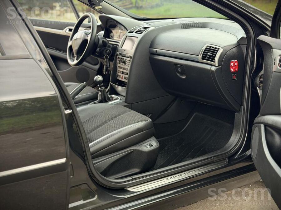 Melns Peugeot 407 2007 Jelgava, ar dzinēja tilpumu 2.00 L un nobraukumu 266 tūkst. km par 2290 €, foto 12 vietnē AUTOMOTO.COM.LV