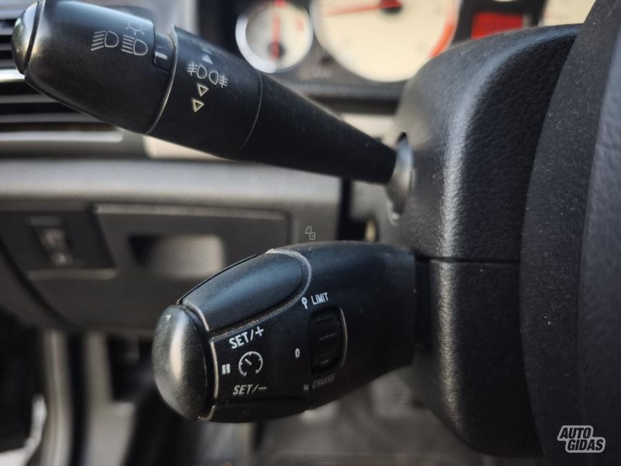 Black Peugeot 407 2009 in Siauliai, with an engine capacity of 1.80 L and mileage of 480 thousand km for 900 €, photo 14 on AUTOMOTO.COM.LV