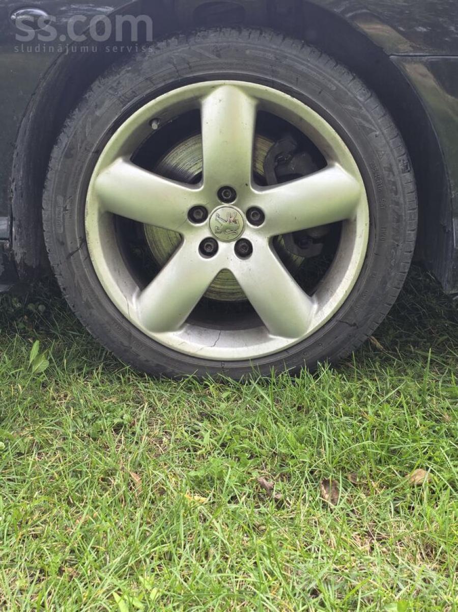 Melns Peugeot 407 2009 Rīga, ar dzinēja tilpumu 2.20 L un nobraukumu 353 tūkst. km par 1000 €, foto 11 vietnē AUTOMOTO.COM.LV