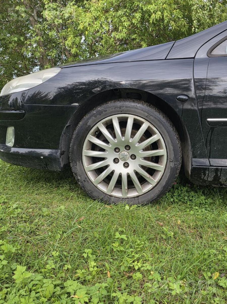 Melns Peugeot 407 2009 Rīga, ar dzinēja tilpumu 2.20 L un nobraukumu 353 tūkst. km par 1000 €, foto 12 vietnē AUTOMOTO.COM.LV