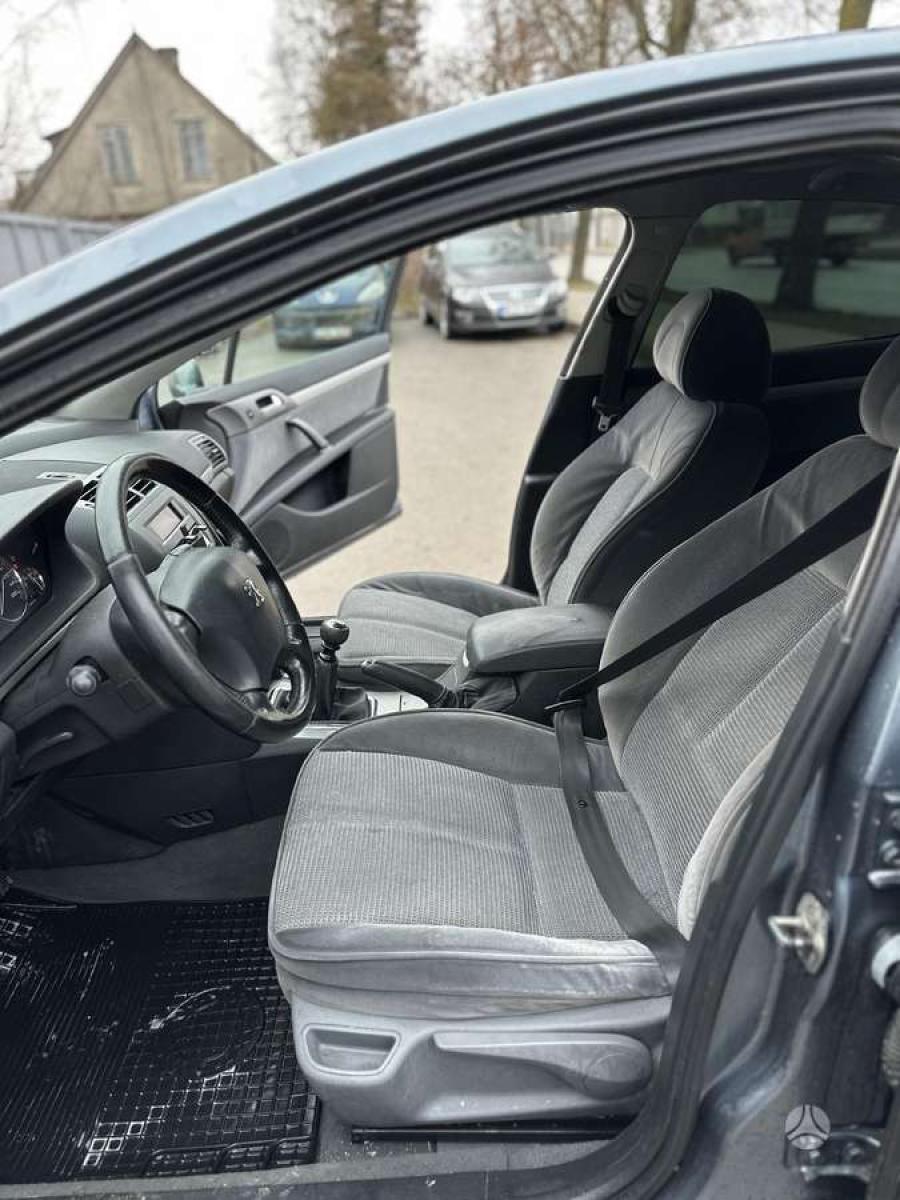 Zils Peugeot 407 2004 Šauļi, ar dzinēja tilpumu 2.00 L un nobraukumu 361 tūkst. km par 650 €, foto 10 vietnē AUTOMOTO.COM.LV