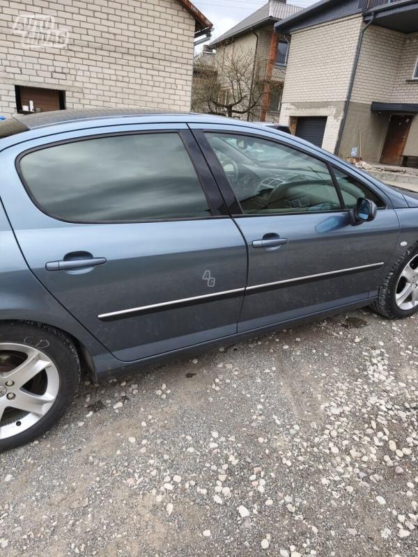 Blue Peugeot 407 2004 in Lazdijai, with an engine capacity of 2.00 L and mileage of 430 thousand km for 1000 €, photo 7 on AUTOMOTO.COM.LV