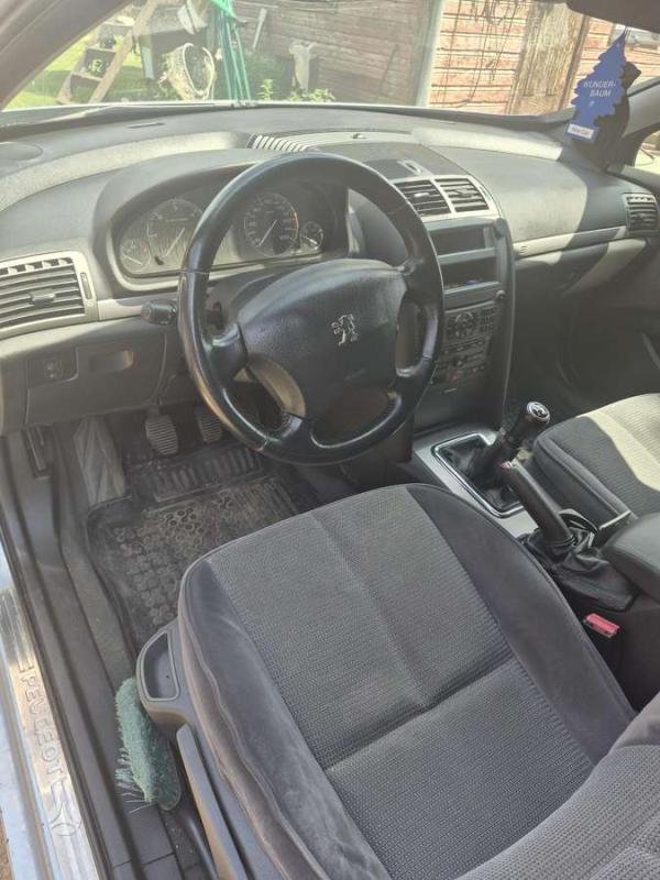 Blue Peugeot 407 2005 in Panevezys, with an engine capacity of 1.56 L and mileage of 300 thousand km for 1200 €, photo 2 on AUTOMOTO.COM.LV