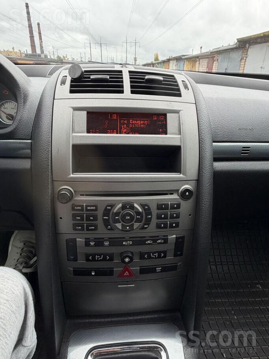 Zils Peugeot 407 2005 Daugavpils, ar dzinēja tilpumu 2.00 L un nobraukumu 330 tūkst. km par 790 €, foto 10 vietnē AUTOMOTO.COM.LV