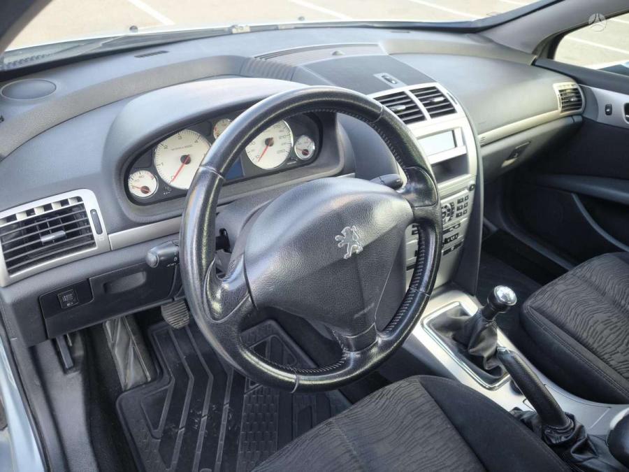 Zils Peugeot 407 2006 Kauņa, ar dzinēja tilpumu 1.56 L un nobraukumu 307 tūkst. km par 800 €, foto 6 vietnē AUTOMOTO.COM.LV