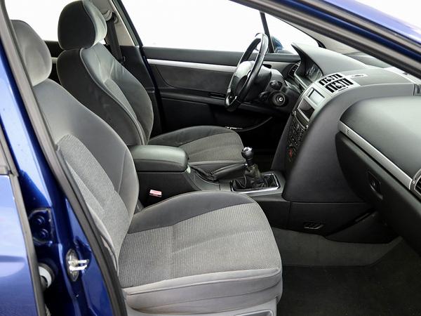 Blue Peugeot 407 2006 in Tallinn, with an engine capacity of 2.00 L and mileage of 298 thousand km for 999 €, photo 7 on AUTOMOTO.COM.LV