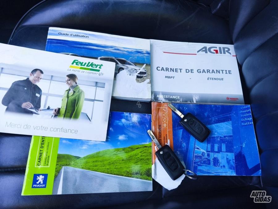 Zils Peugeot 407 2008 Tauragė, ar dzinēja tilpumu 2.00 L un nobraukumu 354 tūkst. km par 1780 €, foto 17 vietnē AUTOMOTO.COM.LV