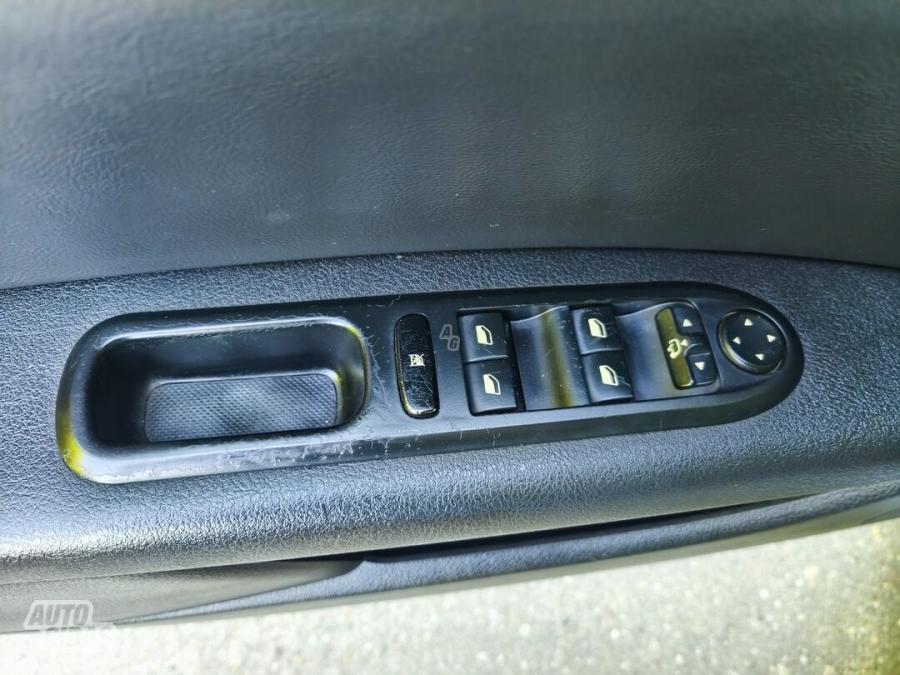Zils Peugeot 407 2008 Tauragė, ar dzinēja tilpumu 2.00 L un nobraukumu 354 tūkst. km par 1780 €, foto 21 vietnē AUTOMOTO.COM.LV