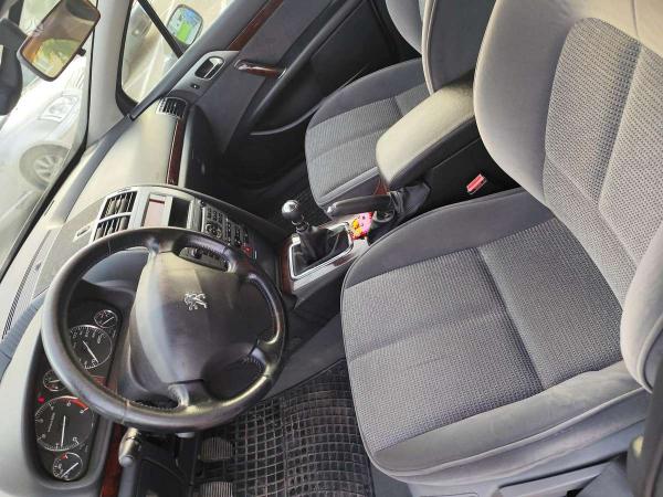 Brūns Peugeot 407 2007 Kuršėnai, ar dzinēja tilpumu 0.00 L un nobraukumu 355 tūkst. km par 750 €, foto 7 vietnē AUTOMOTO.COM.LV