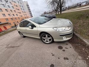 Green Peugeot 407 2004 in Liepaja, with an engine capacity of 2.00 L and mileage of 250 thousand km for 1000 €, photo 3 on AUTOMOTO.COM.LV