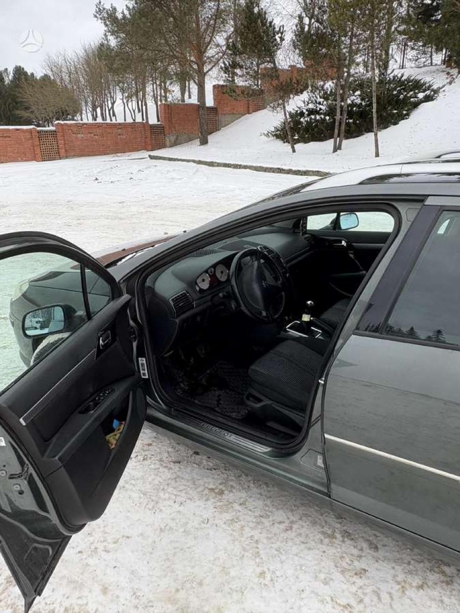 Green Peugeot 407 2009 in Akmene, with an engine capacity of 2.00 L and mileage of 277 thousand km for 2100 €, photo 6 on AUTOMOTO.COM.LV