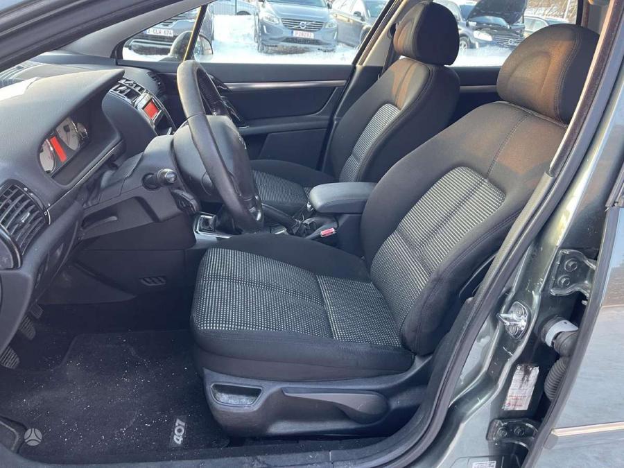 Zaļš Peugeot 407 2010 Kauņa, ar dzinēja tilpumu 1.56 L un nobraukumu 150 tūkst. km par 2950 €, foto 6 vietnē AUTOMOTO.COM.LV