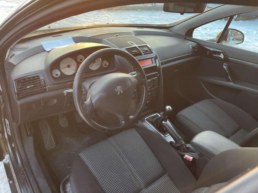 Zaļš Peugeot 407 2010 Kauņa, ar dzinēja tilpumu 1.56 L un nobraukumu 150 tūkst. km par 2950 €, foto 7 vietnē AUTOMOTO.COM.LV