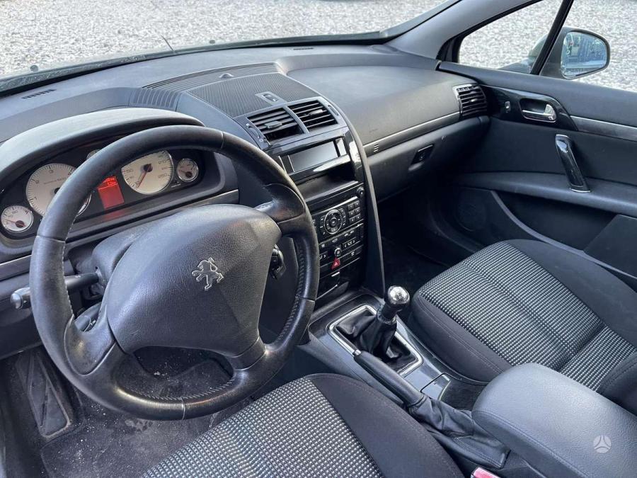 Zaļš Peugeot 407 2010 Kauņa, ar dzinēja tilpumu 1.56 L un nobraukumu 158 tūkst. km par 2550 €, foto 11 vietnē AUTOMOTO.COM.LV