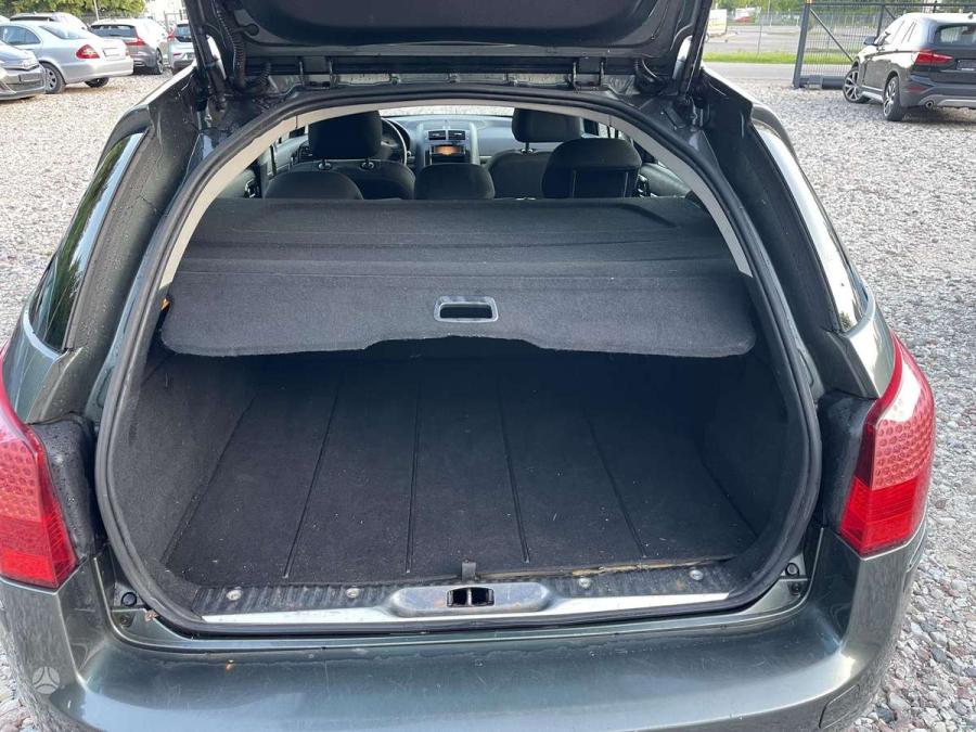 Zaļš Peugeot 407 2010 Kauņa, ar dzinēja tilpumu 1.56 L un nobraukumu 158 tūkst. km par 2550 €, foto 12 vietnē AUTOMOTO.COM.LV